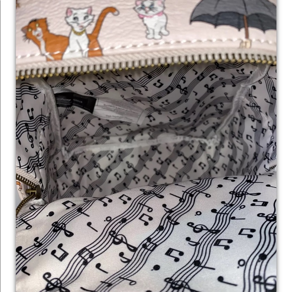 Loungefly Aristocats Backpack - Gem